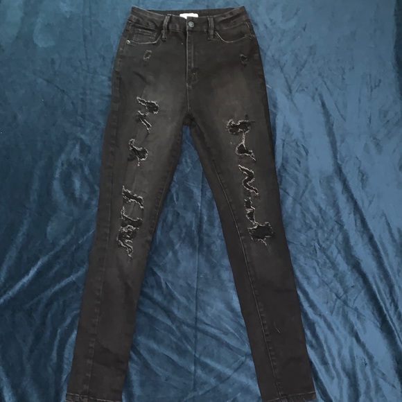 Forever 21 | Jeans | Ripped Black Faded Jeans High Waisted | Poshmark